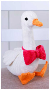 Amigurumi Sweet Goose Free Pattern - Amigurumi
