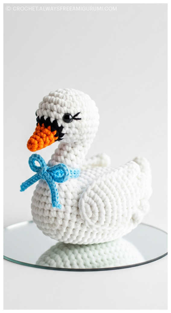 Amigurumi Crochet Swan Free Pattern - Amigurumi